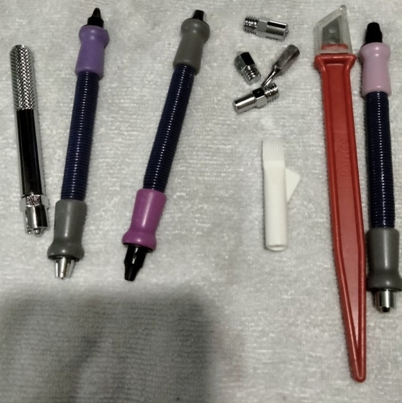 Fiskars | Other | Fiskars Flexible Eyelet Set Spring Loaded For ...